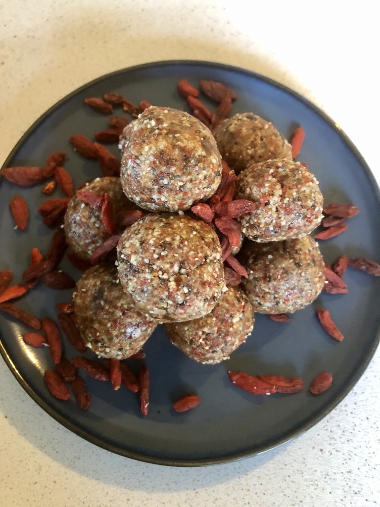 GOJI BERRIES BLISS BALLS | Wellness Tree